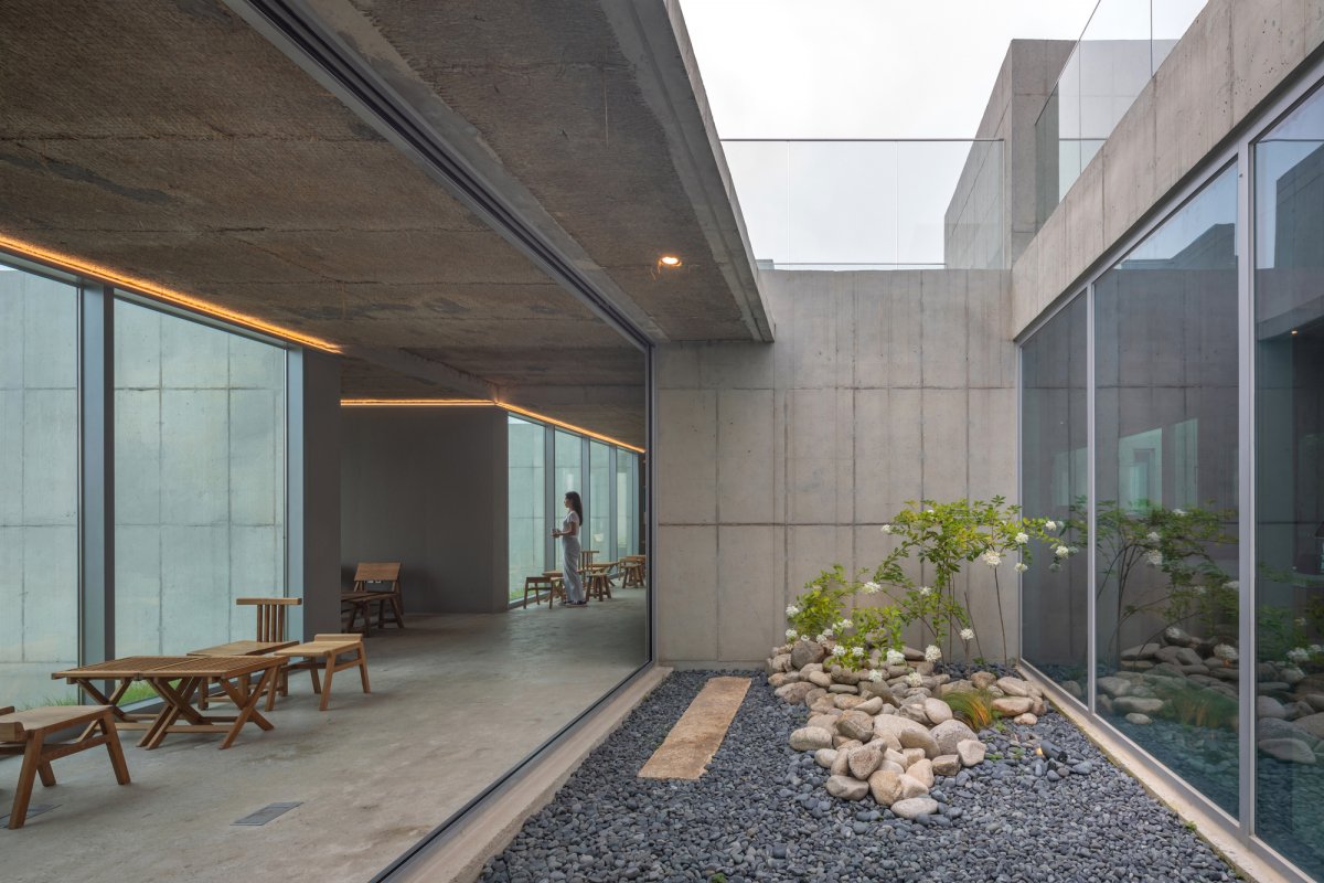 Yinjispace On Architecture X Nonspace Cafe